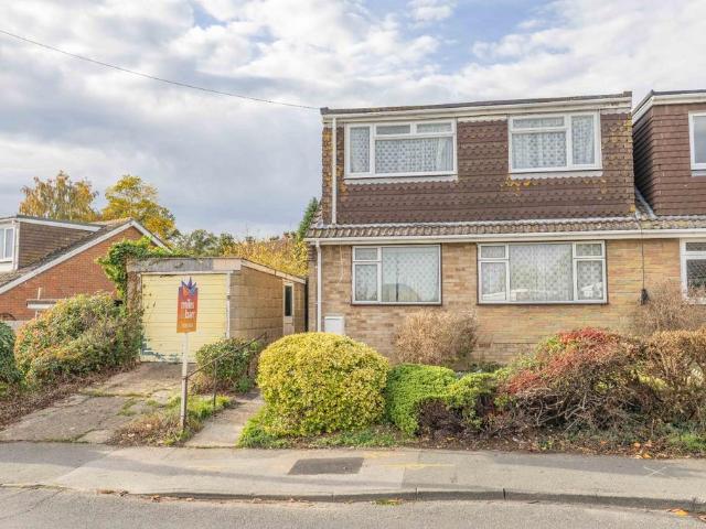3 bedroom bungalow for sale