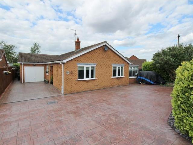 3 bedroom bungalow for sale
