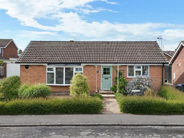 3 bedroom bungalow for sale