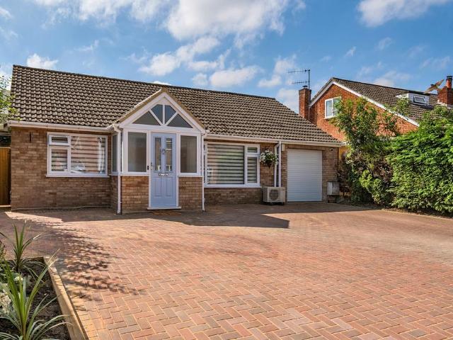 3 bedroom bungalow for sale