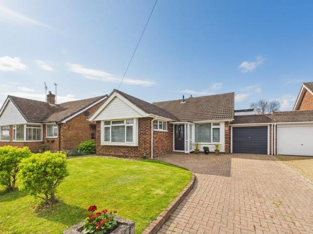 3 bedroom bungalow for sale