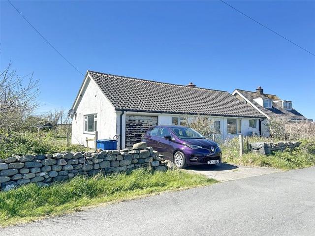 3 bedroom bungalow for sale