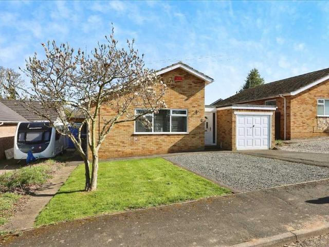 3 bedroom bungalow for sale