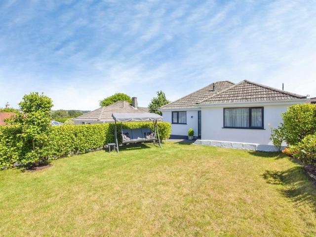 3 bedroom bungalow for sale