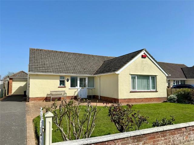 3 bedroom bungalow for sale