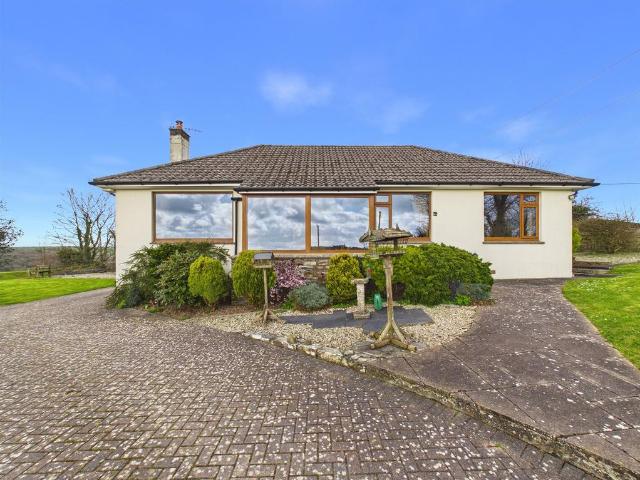 3 bedroom bungalow for sale