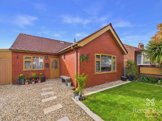3 bedroom bungalow for sale