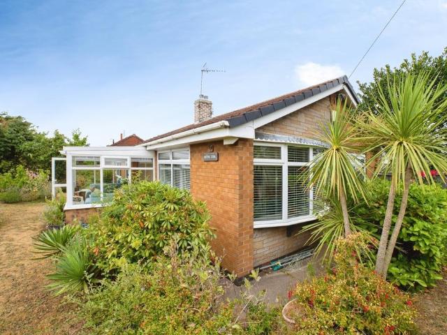 3 bedroom bungalow for sale