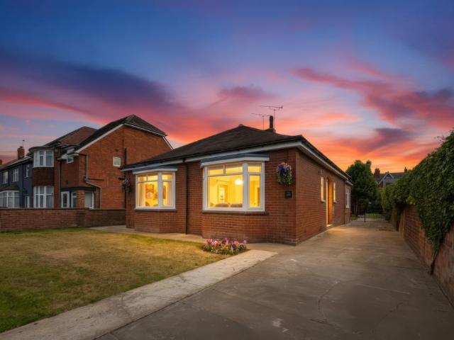 3 bedroom bungalow for sale