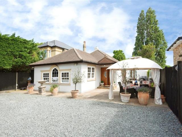 3 bedroom bungalow for sale