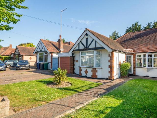 3 bedroom bungalow for sale