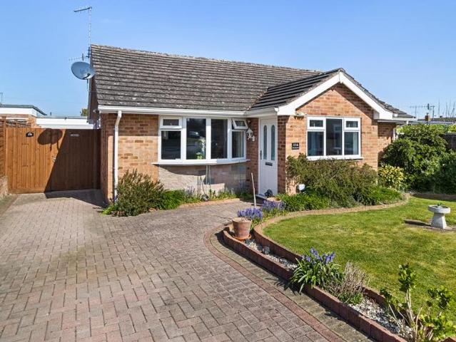3 bedroom bungalow for sale