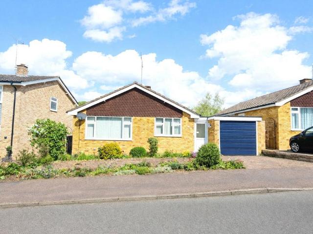 3 bedroom bungalow for sale