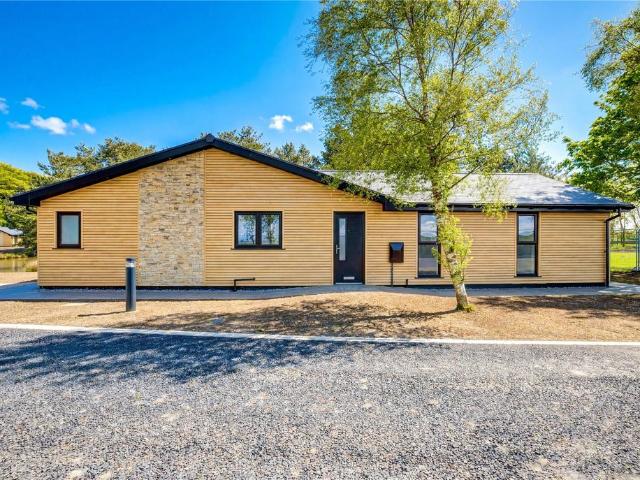 3 bedroom bungalow for sale