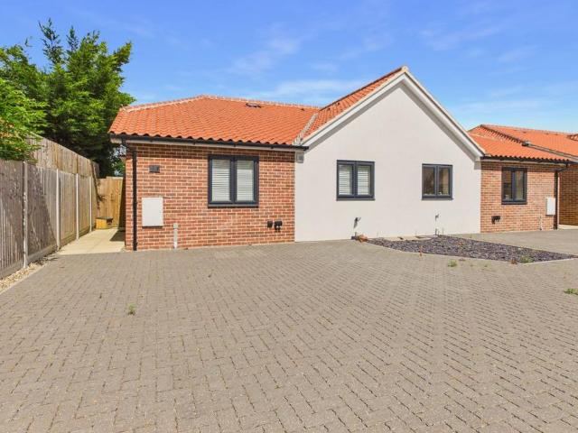 3 bedroom bungalow for sale