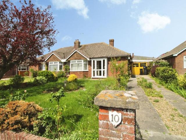 3 bedroom bungalow for sale