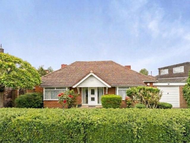3 bedroom bungalow for sale