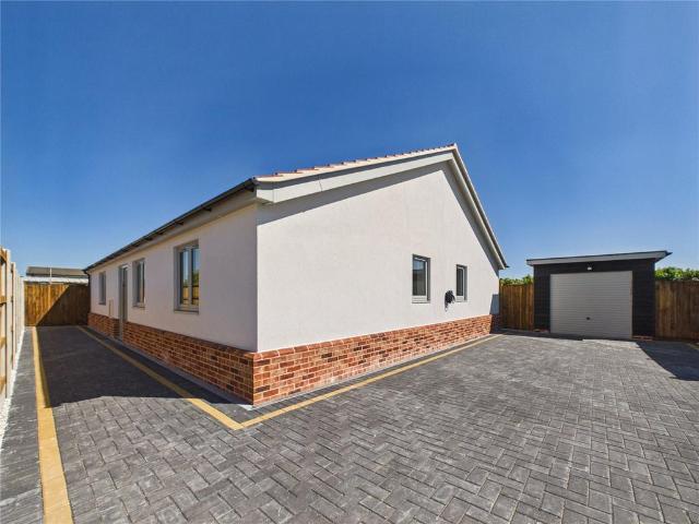 3 bedroom bungalow for sale