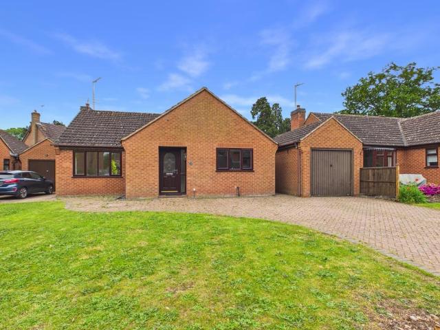 3 bedroom bungalow for sale