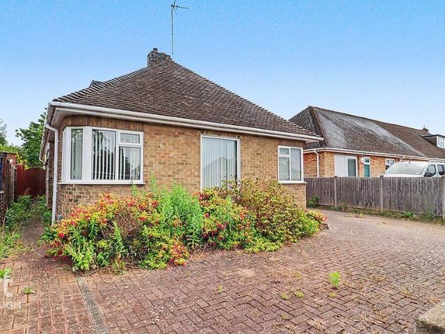 3 bedroom bungalow for sale