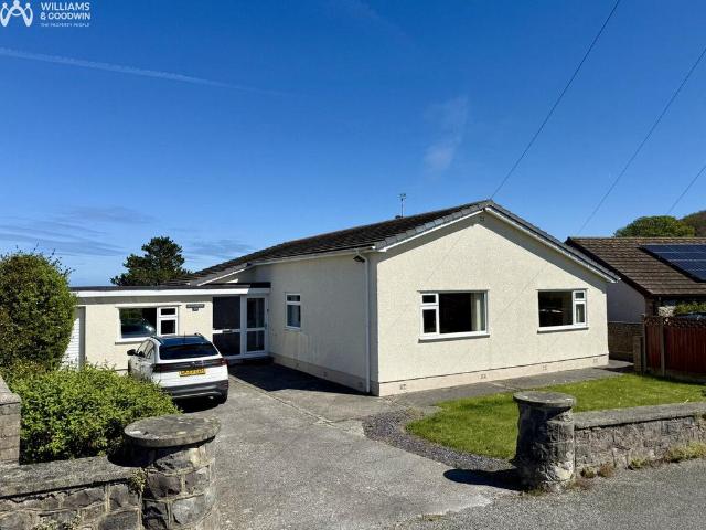 3 bedroom bungalow for sale