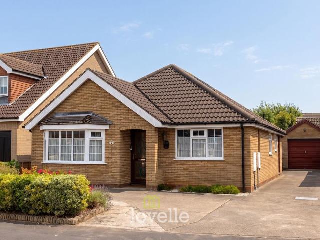 3 bedroom bungalow for sale