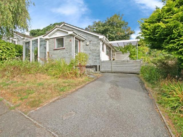 3 bedroom bungalow for sale