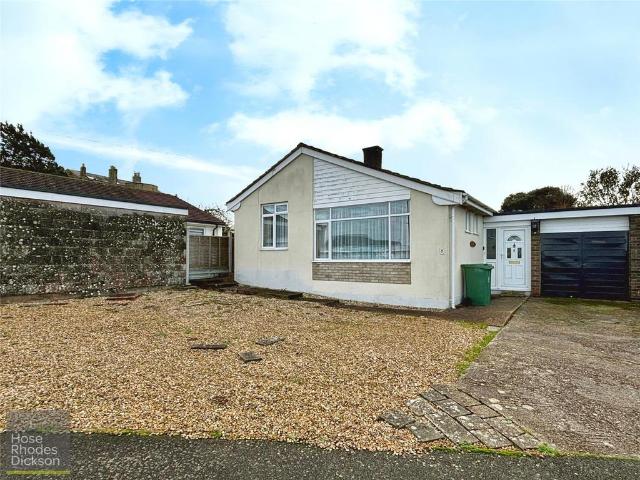 3 bedroom bungalow for sale
