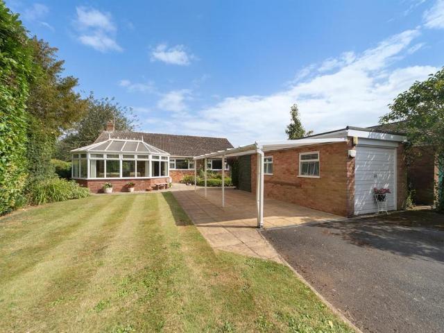 3 bedroom bungalow for sale