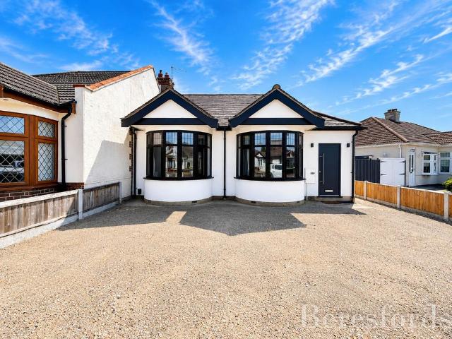 3 bedroom bungalow for sale