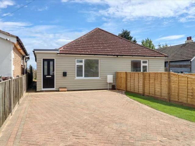 3 bedroom bungalow for sale