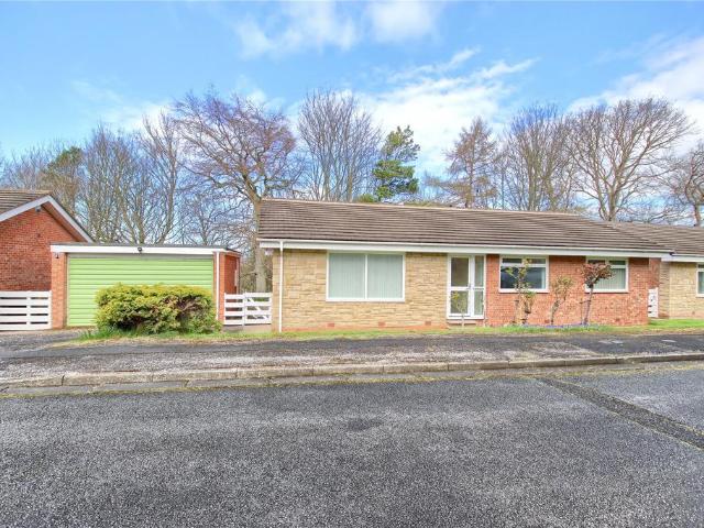 3 bedroom bungalow for sale