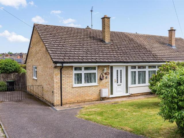 3 bedroom bungalow for sale