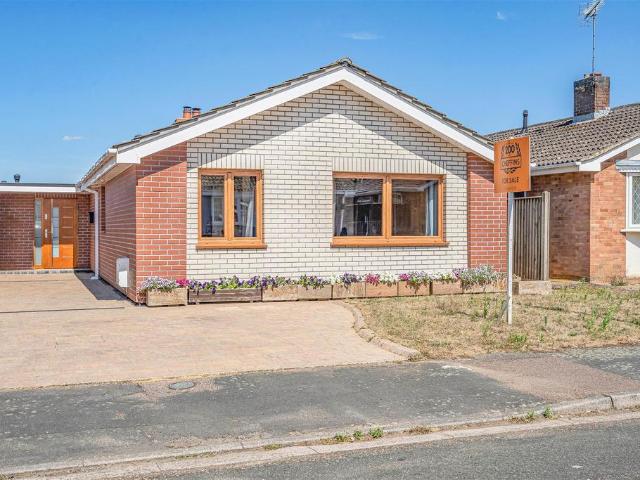 3 bedroom bungalow for sale