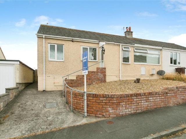 3 bedroom bungalow for sale