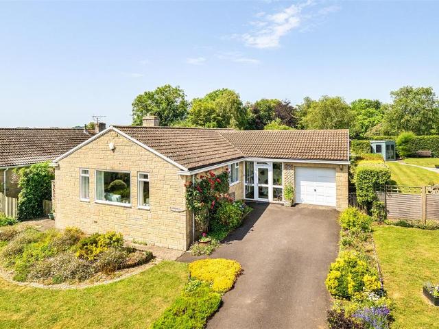 3 bedroom bungalow for sale