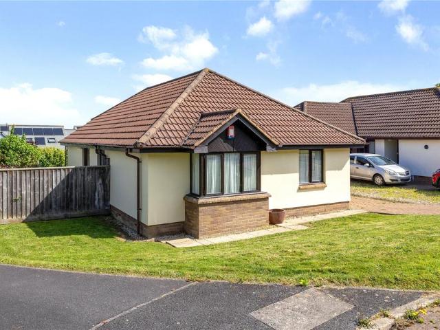 3 bedroom bungalow for sale