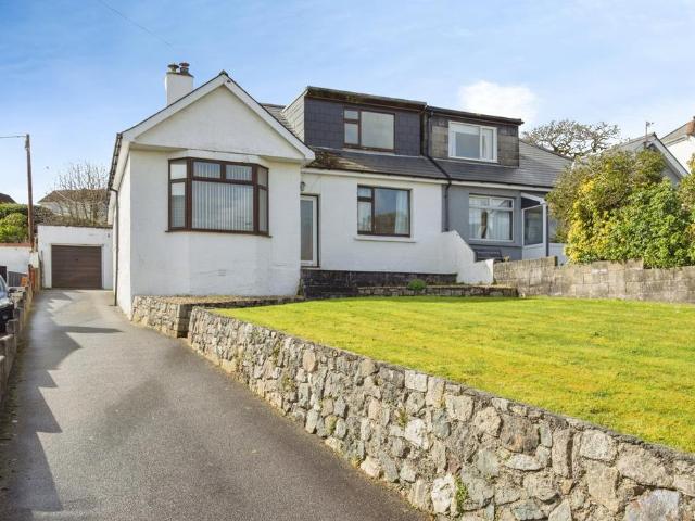 3 bedroom bungalow for sale