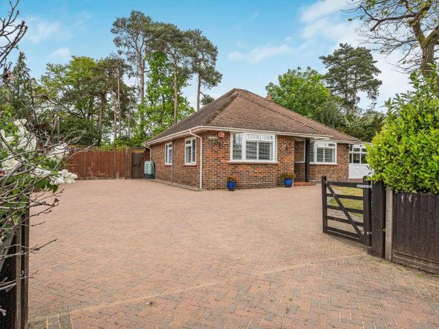 3 bedroom bungalow for sale