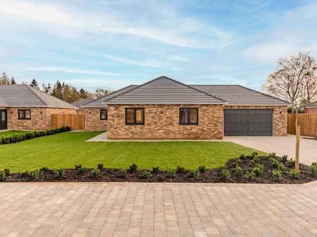 3 bedroom bungalow for sale