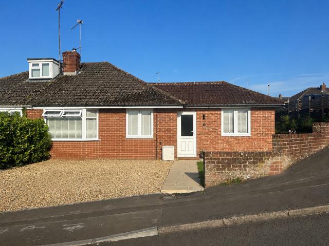 3 bedroom bungalow for sale