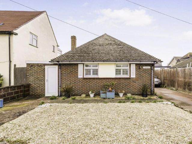 3 bedroom bungalow for sale