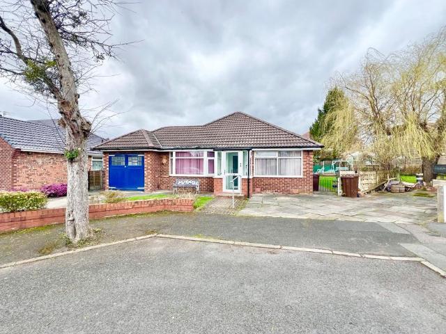 3 bedroom bungalow for sale
