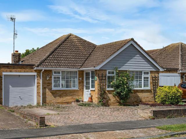 3 bedroom bungalow for sale