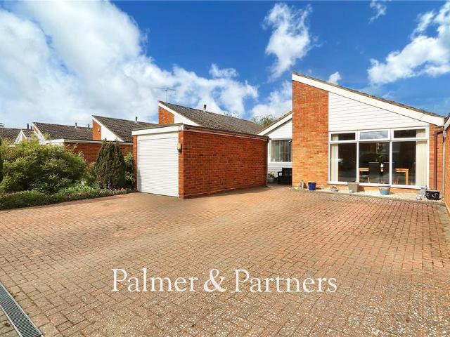 3 bedroom bungalow for sale