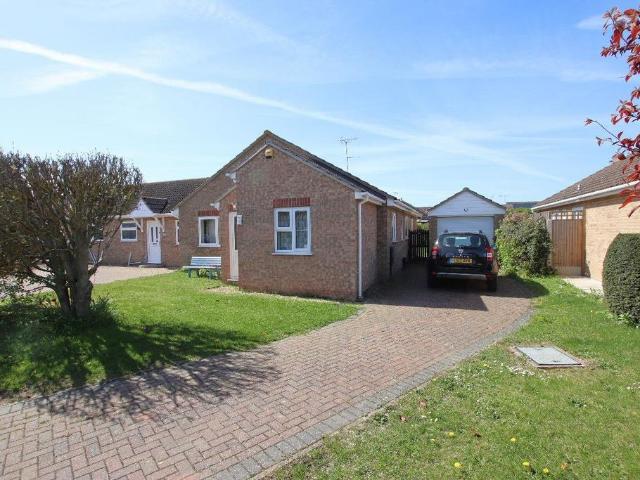 3 bedroom bungalow for sale