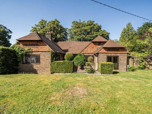 3 bedroom bungalow for sale