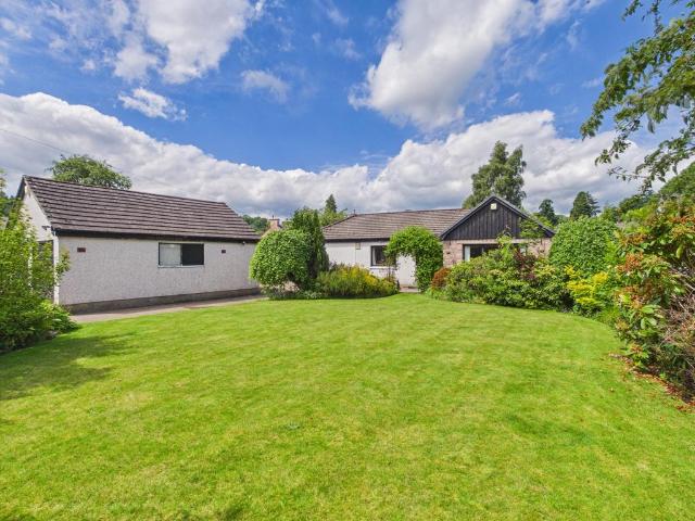 3 bedroom bungalow for sale