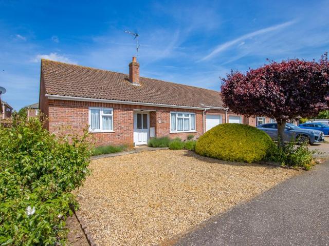 3 bedroom bungalow for sale