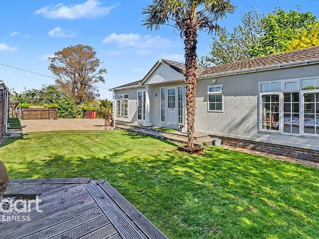 3 bedroom bungalow for sale